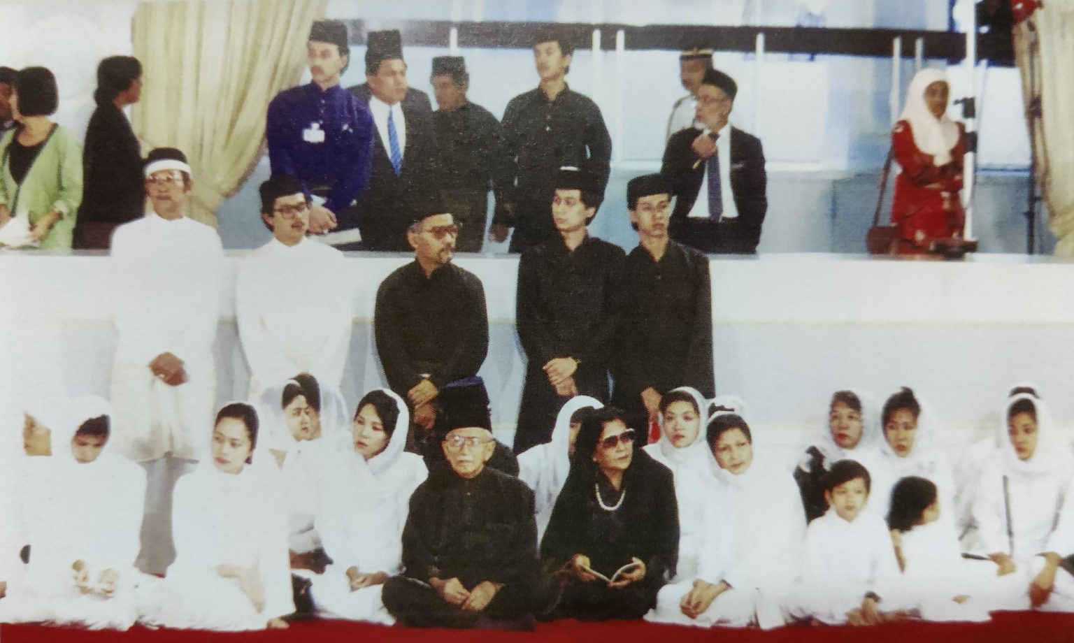 Tunku: His Throne is in the Hearts of Malaysians – Perdana Leadership ...