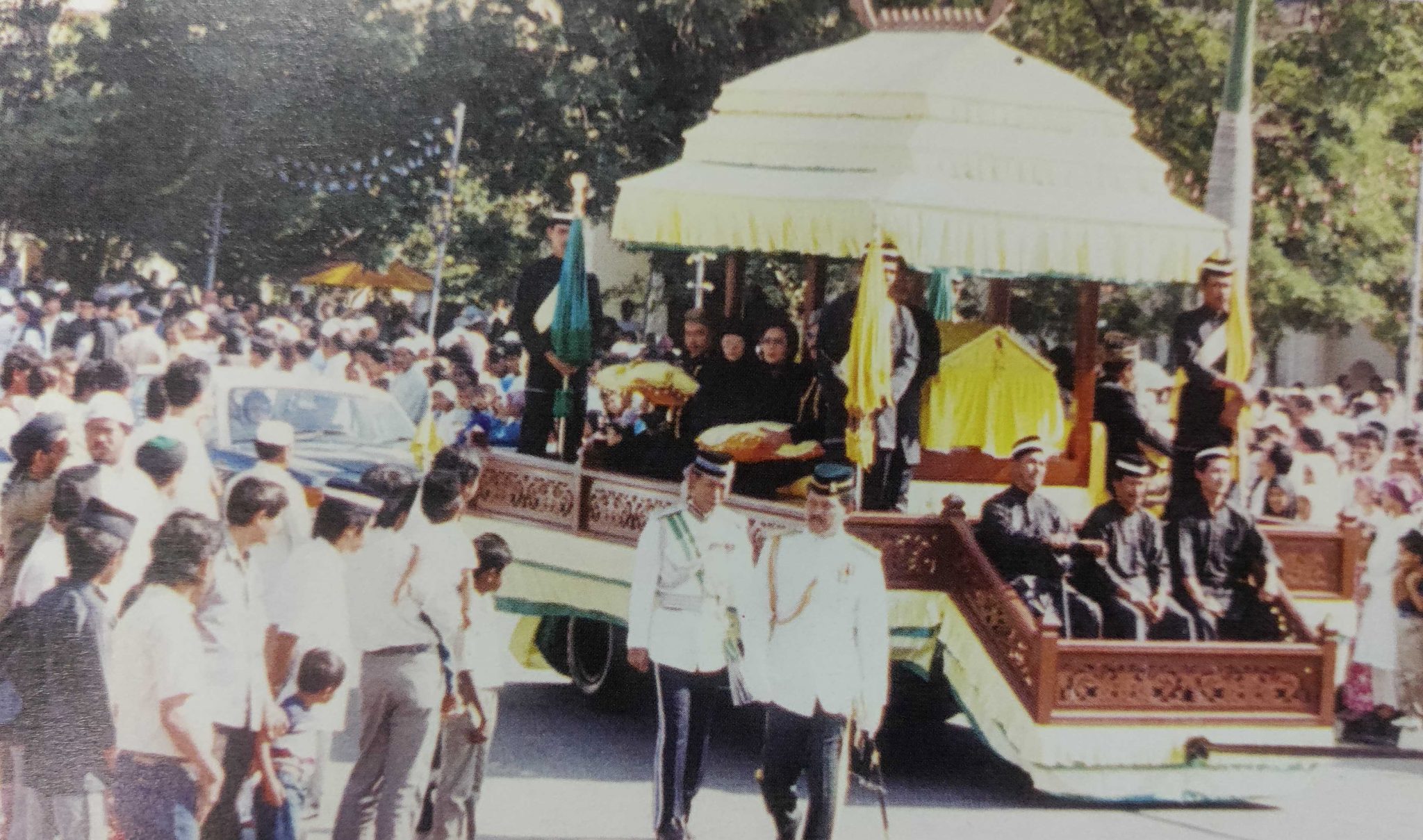 Tunku: His Throne is in the Hearts of Malaysians – Perdana Leadership ...